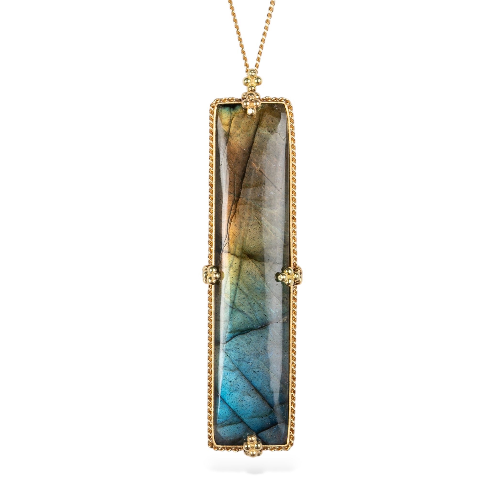 Mabe Pearls: The only gemstone that isn't a stone – Amáli Jewelry